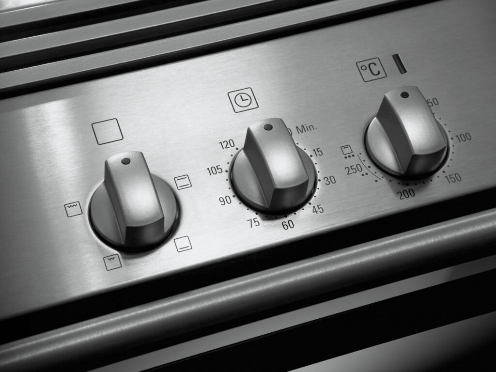 Fasteners for Stainless Steel Panels | PEM®Latinoamérica - ES